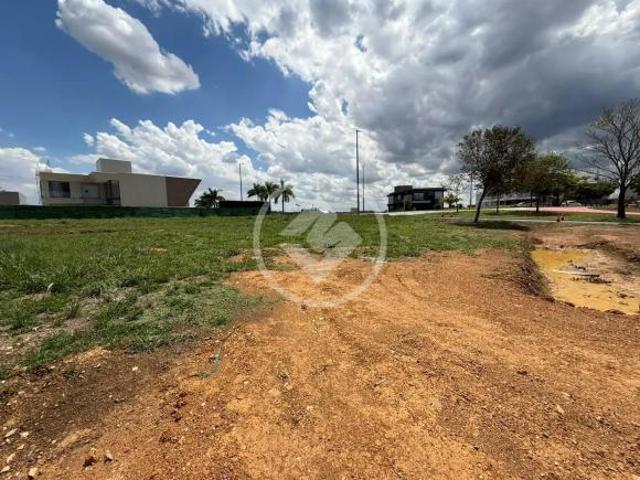 LOTE PLANO ALPHAVILLE VESPASIANO