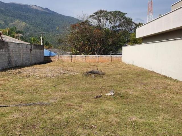 LOTE PLANO ASFALTO 12M DE FRENTE PEDRA GRANDE