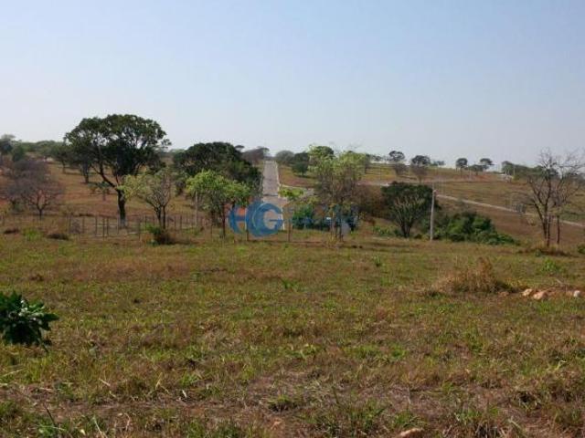 lote plano com 1000 m2 em condomínio Vip