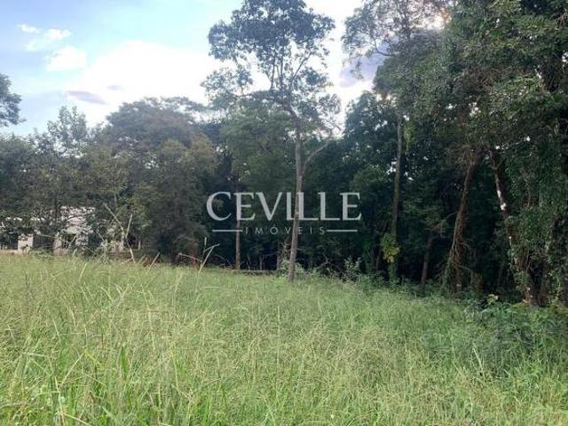 Lote Plano condomínio Gran Royalle