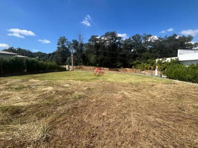 Lote PLANO de 1.033m² à venda no Condomínio Gran Royalle Betim – Posição privilegiada