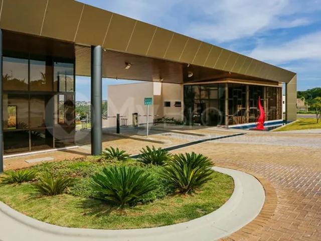 Lote quitado a venda com 300 metros quadrados em Jardins Barcelona Senador Canedo Goiás