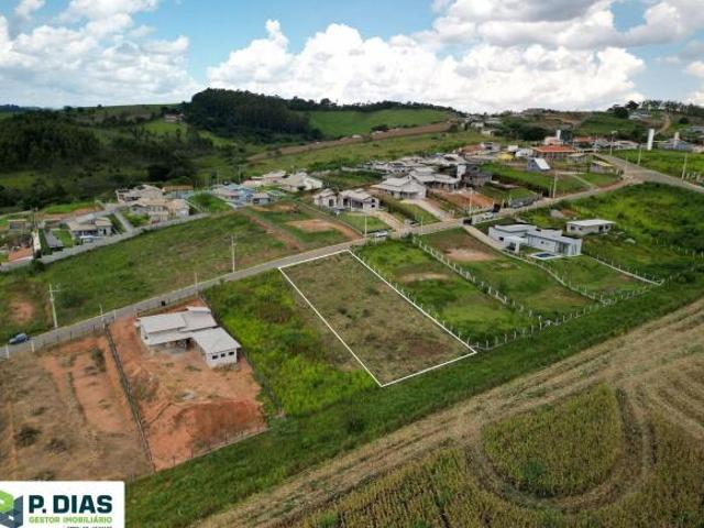 Lote Residencial com Vista para as Montanhas em Pinhalzinho