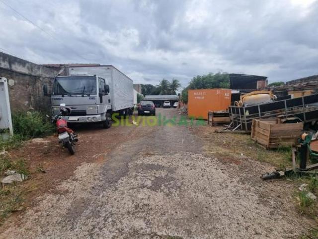 Lote Residencial e Comercial Venda na Vila Santo Antônio Quase 700m² de Terreno