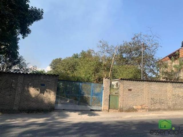 Lote retangular á venda com 2000m² bairro Tijuca Contagem MG