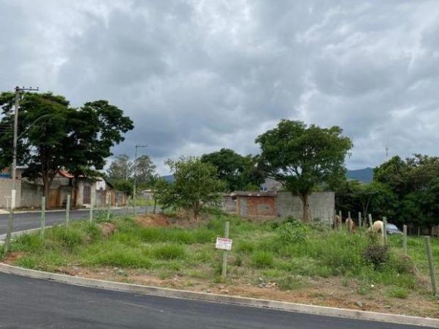 Lote Shngrila Pindamonhangaba sp