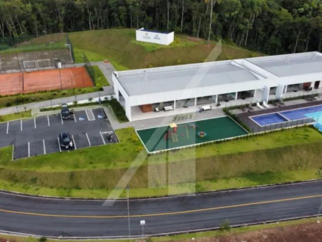 Lote situado em um belissimo condominio fechado bairro ponta aguda