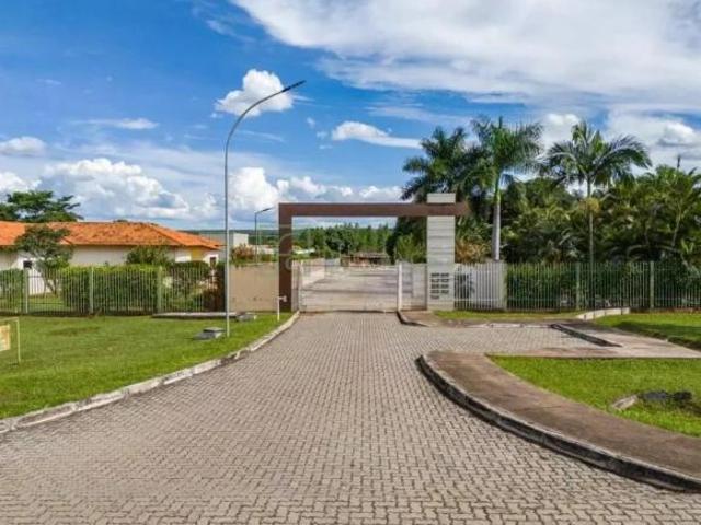 LOTE SMPW 17 com 2500 m2, regularizado, Condomínio fechado!