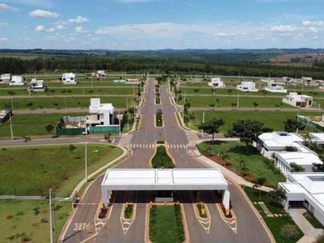 LOTE TERRAS ALPHA 2 Área / Terreno à Venda, 300.59 por R$ 200000.00 no setor Terras Alpha Residencia