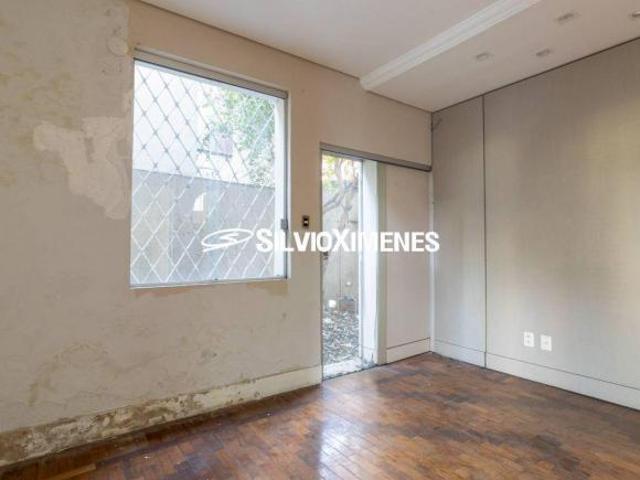 Lote/ Terreno com 186m²