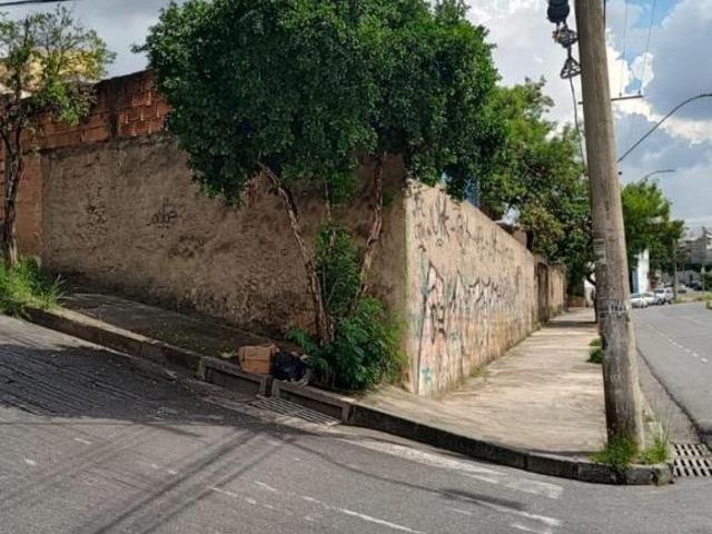 Lote / Terreno com 1 quarto à venda em Belo Horizonte, no bairro Ipiranga
