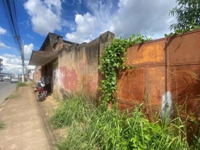 Lote / Terreno com 1 quarto à venda em Sete Lagoas, no bairro Centro