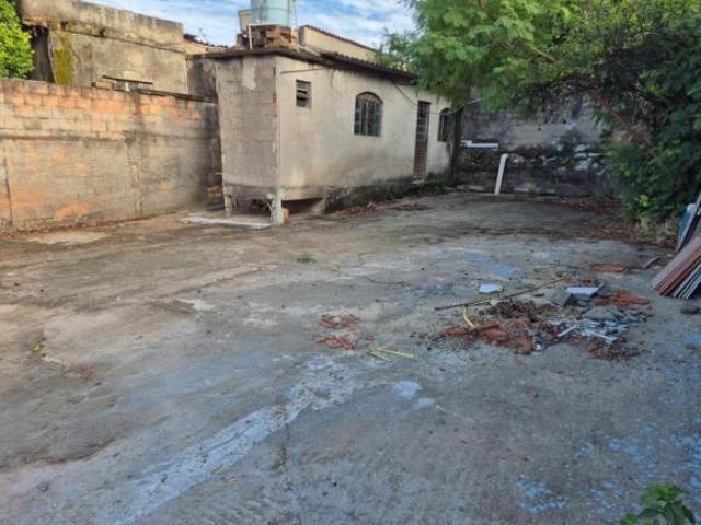Lote / Terreno com 2 quartos à venda em Belo Horizonte, no bairro Casa Branca