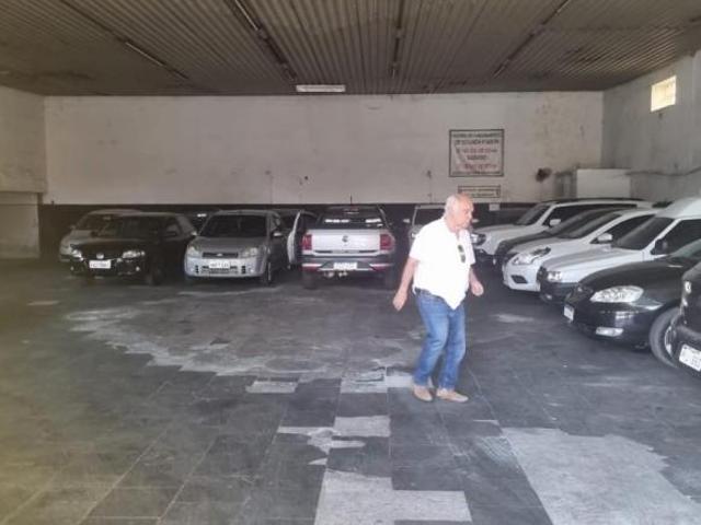 Lote / Terreno com 4 quartos à venda em Belo Horizonte, no bairro Centro