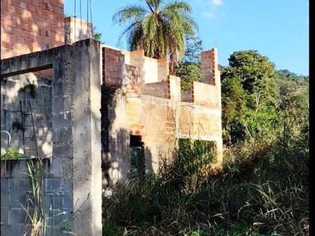Lote / Terreno com 6 quartos à venda em Santa Luzia, no bairro Bom Destino