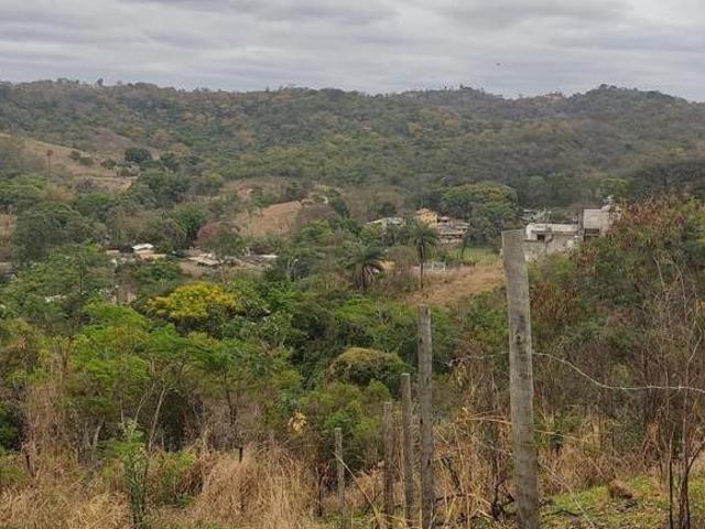 Lote / Terreno à venda em Vespasiano, no bairro Santa Maria