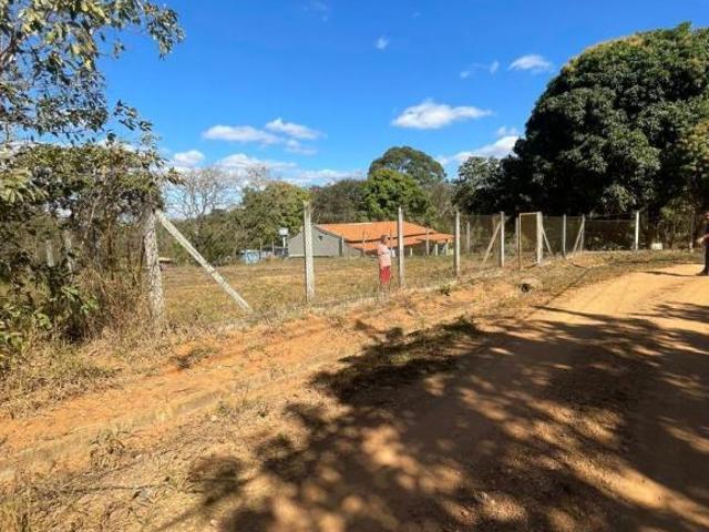Lote / Terreno à venda em Almeida Jaboticatubas, no bairro São José De Almeida