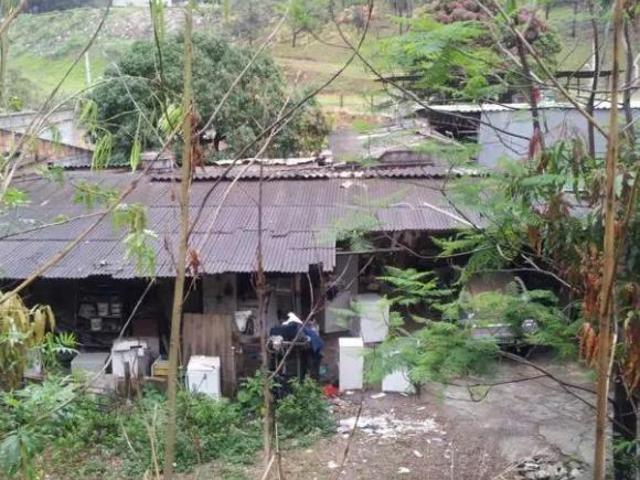 Lote / Terreno à venda em Belo Horizonte, no bairro Caiçara