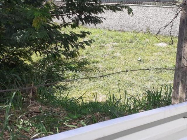 Lote / Terreno à venda em Belo Horizonte, no bairro Caiçaras