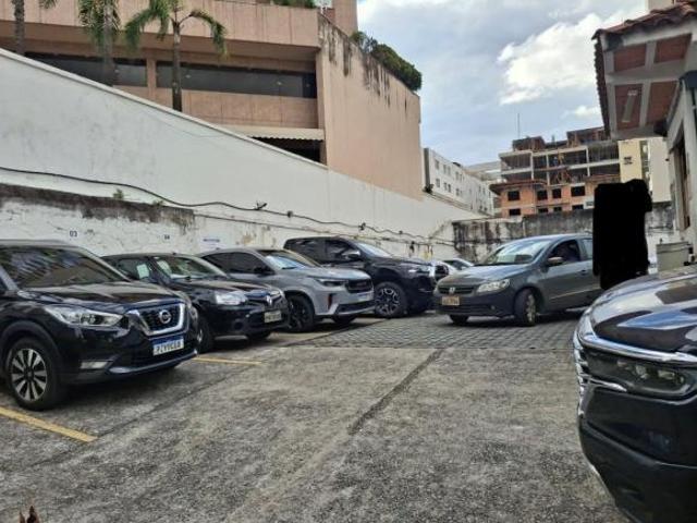 Lote / Terreno à venda em Belo Horizonte, no bairro Barro Preto