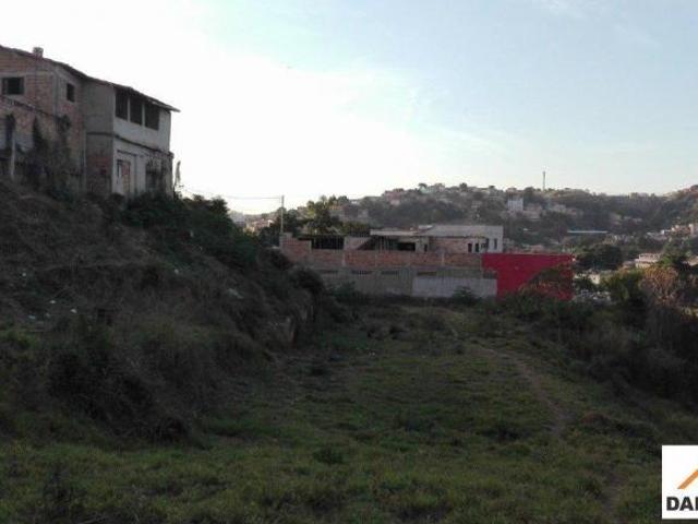 Lote / Terreno à venda em Belo Horizonte, no bairro Belmonte