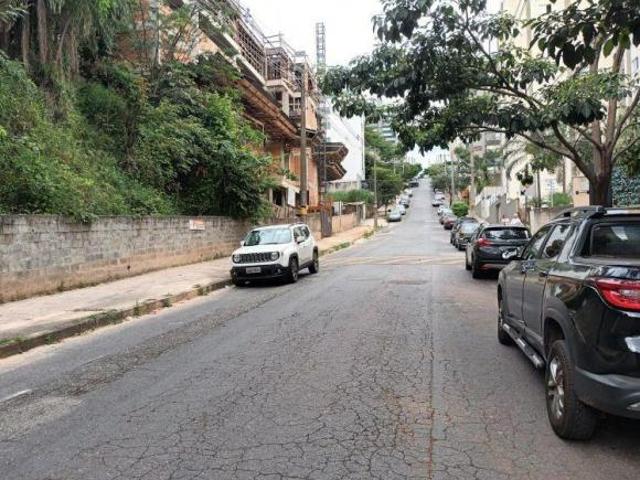 Lote / Terreno à venda em Belo Horizonte, no bairro Buritis