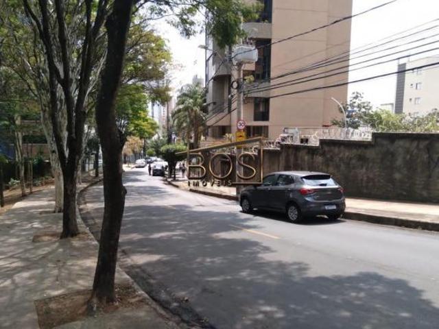 Lote / Terreno à venda em Belo Horizonte, no bairro Buritis