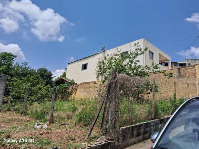 Lote / Terreno à venda em Belo Horizonte, no bairro Diamante