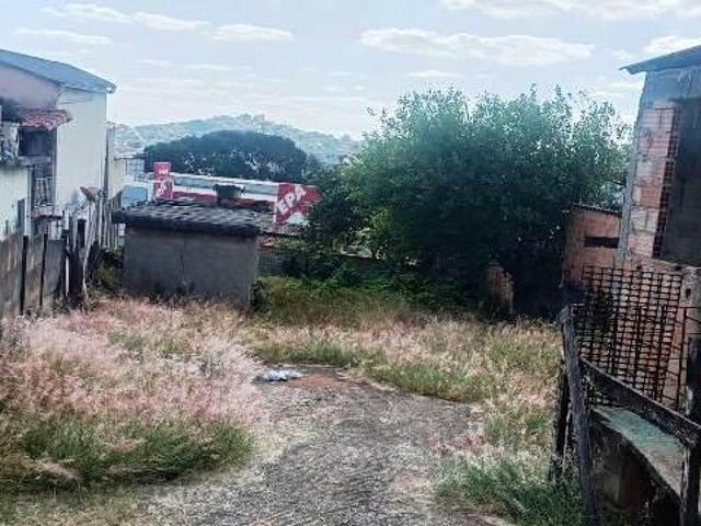 Lote / Terreno à venda em Belo Horizonte, no bairro Flávio Marques Lisboa