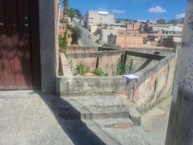 Lote / Terreno à venda em Belo Horizonte, no bairro Jardim Felicidade