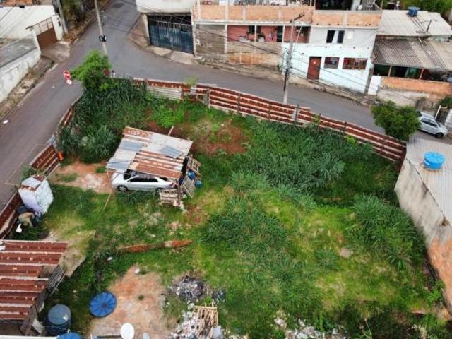 Lote / Terreno à venda em Belo Horizonte, no bairro Olhos D&apos água