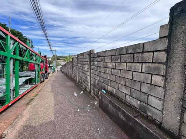 Lote / Terreno à venda em Belo Horizonte, no bairro Olhos Dágua