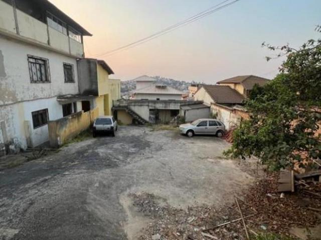Lote / Terreno à venda em Belo Horizonte, no bairro Miramar