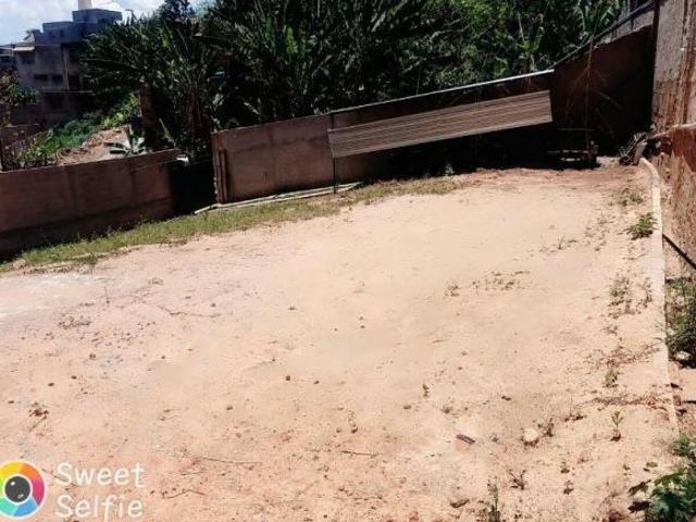 Lote / Terreno à venda em Belo Horizonte, no bairro Nova Esperança