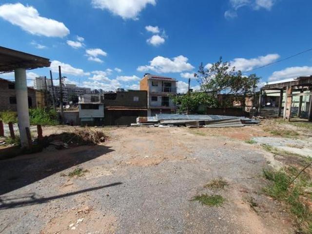 Lote / Terreno à venda em Belo Horizonte, no bairro Nova Gameleira