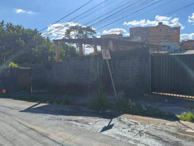 Lote / Terreno à venda em Belo Horizonte, no bairro Nova Suíssa