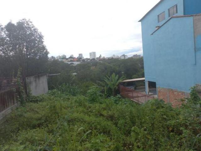 Lote / Terreno à venda em Belo Horizonte, no bairro São Bernado