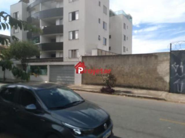 Lote / Terreno à venda em Belo Horizonte, no bairro São Luiz
