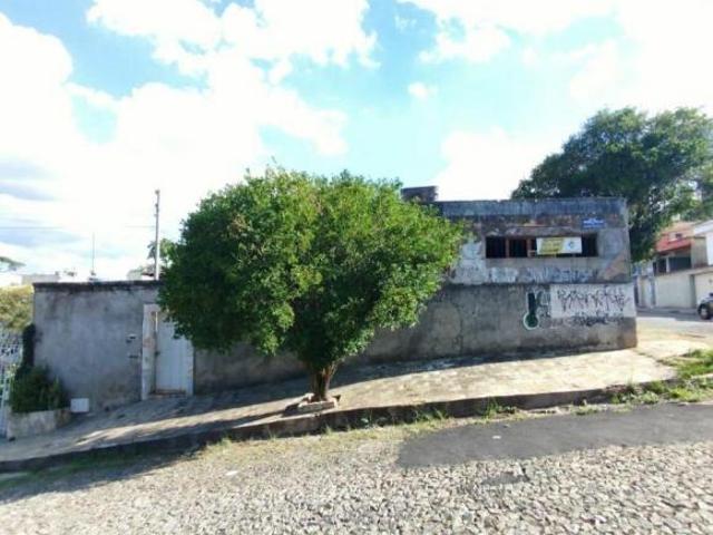 Lote / Terreno à venda em Belo Horizonte, no bairro Santa Rosa