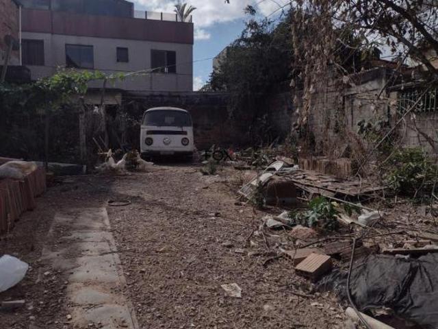 Lote / Terreno à venda em Belo Horizonte, no bairro Padre Eustáquio