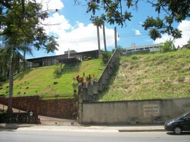 Lote / Terreno à venda em Belo Horizonte, no bairro Pampulha