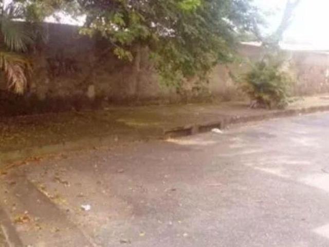 Lote / Terreno à venda em Belo Horizonte, no bairro Planalto