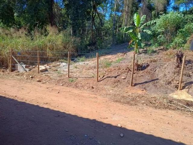 Lote / Terreno à venda em Betim, no bairro Brasiléia