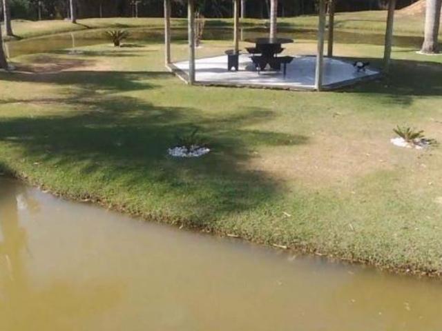 Lote / Terreno à venda em Betim, no bairro Ponte Alta