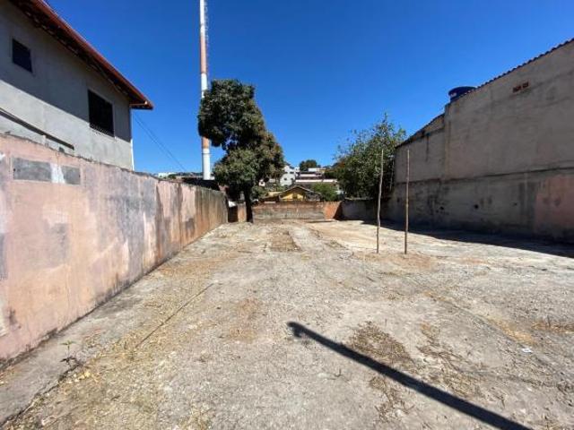 Lote / Terreno à venda em Betim, no bairro Vila Universal