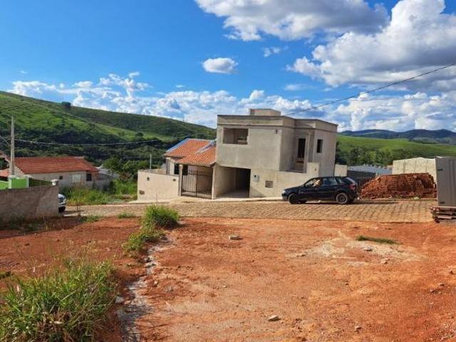 Lote / Terreno à venda em Borda Da Mata, no bairro Santa Rita