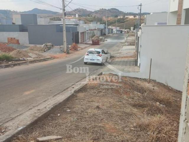 Lote / Terreno à venda em Campo Belo, no bairro Belvedere