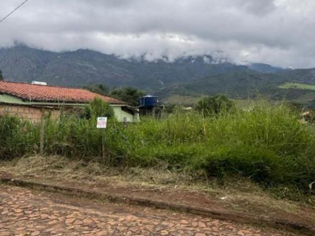 Lote / Terreno à venda em Catas Altas, no bairro Centro