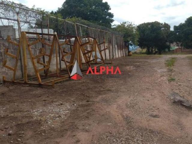 Lote / Terreno à venda em Contagem, no bairro Jardim Industrial