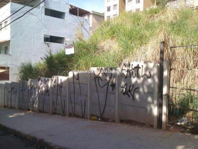Lote / Terreno à venda em Contagem, no bairro Novo Riacho